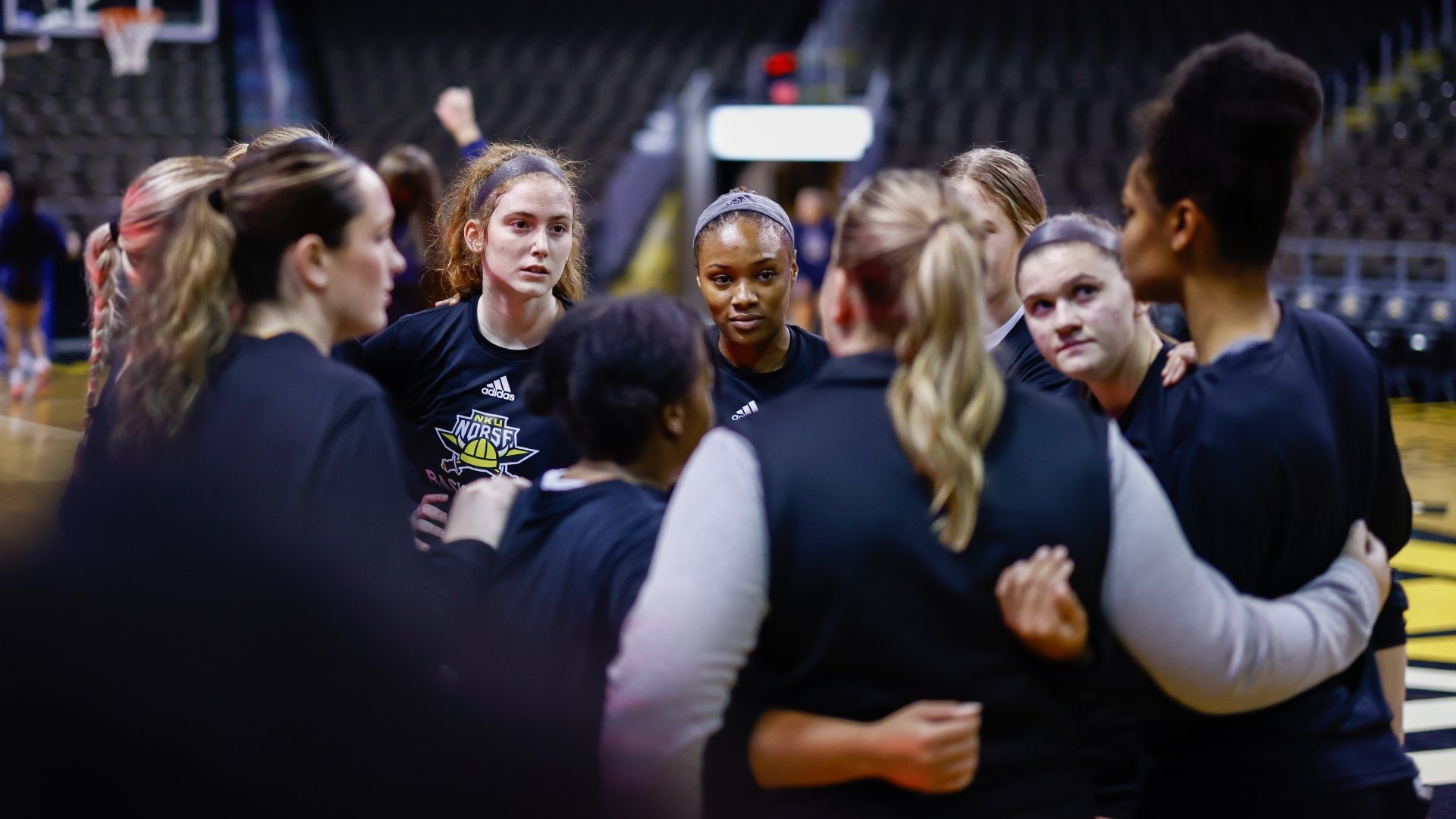 Women’s Basketball hangs tough with Pitt to open Daytona Beach Classic ...