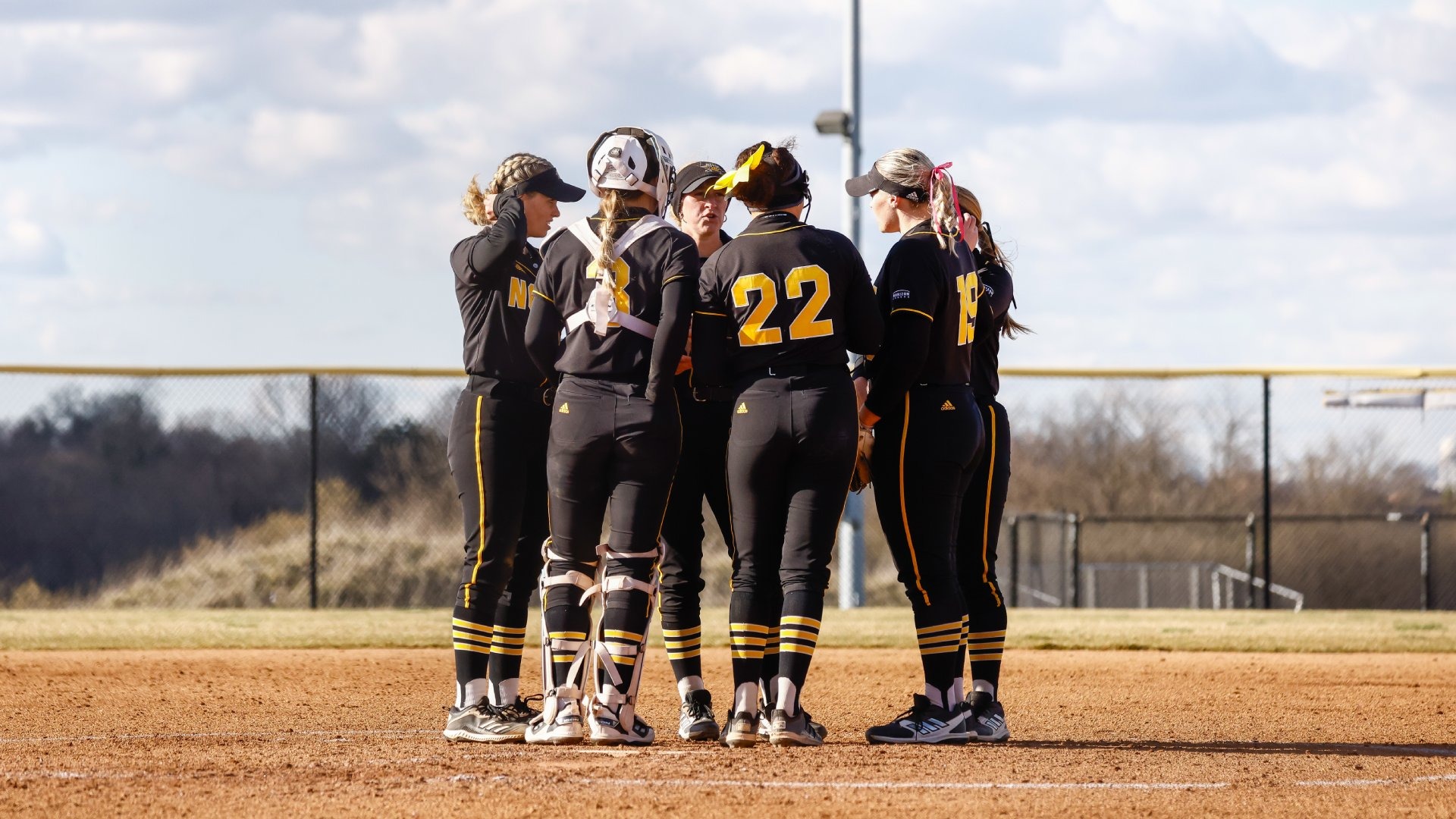 Softball tripped up by Eastern Kentucky - Northern Kentucky University ...