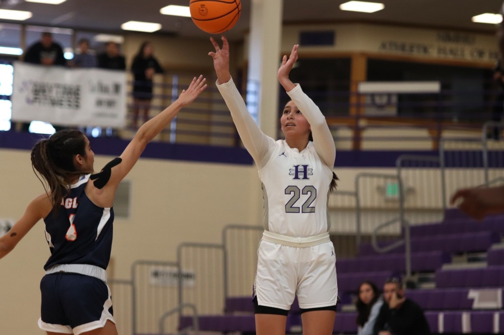 Michaela Martinez - 2022-2023 - Women's Basketball - New Mexico ...