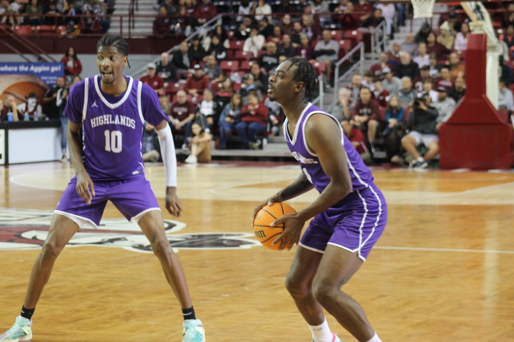 Ezichi Kalu - 2023-2024 - Men's Basketball - New Mexico Highlands ...