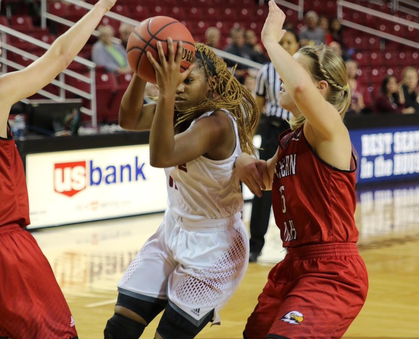 Shanice Davis - 2015-16 - Women's Basketball - New Mexico State ...