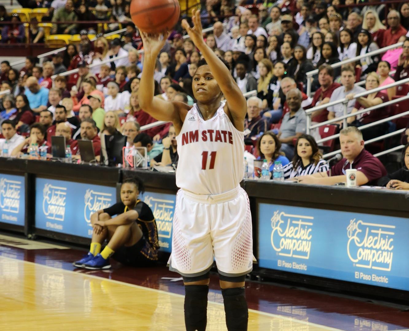 Shanice Davis - 2015-16 - Women's Basketball - New Mexico State ...