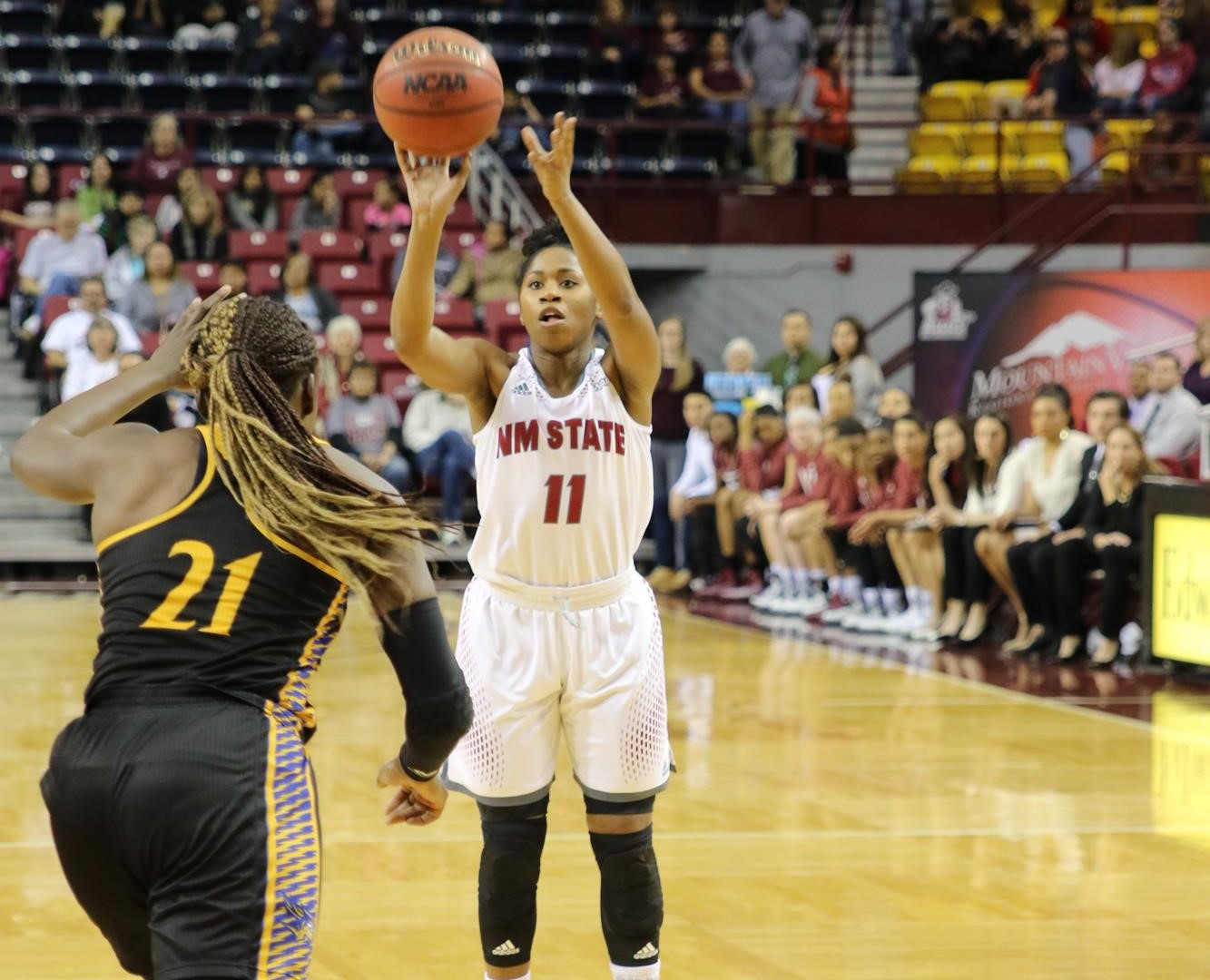 Shanice Davis - 2015-16 - Women's Basketball - New Mexico State ...