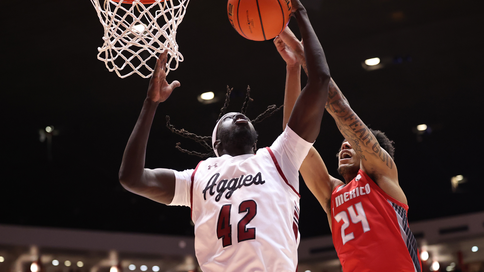 Yuat Alok - 2021-22 - Men's Basketball - New Mexico State University ...