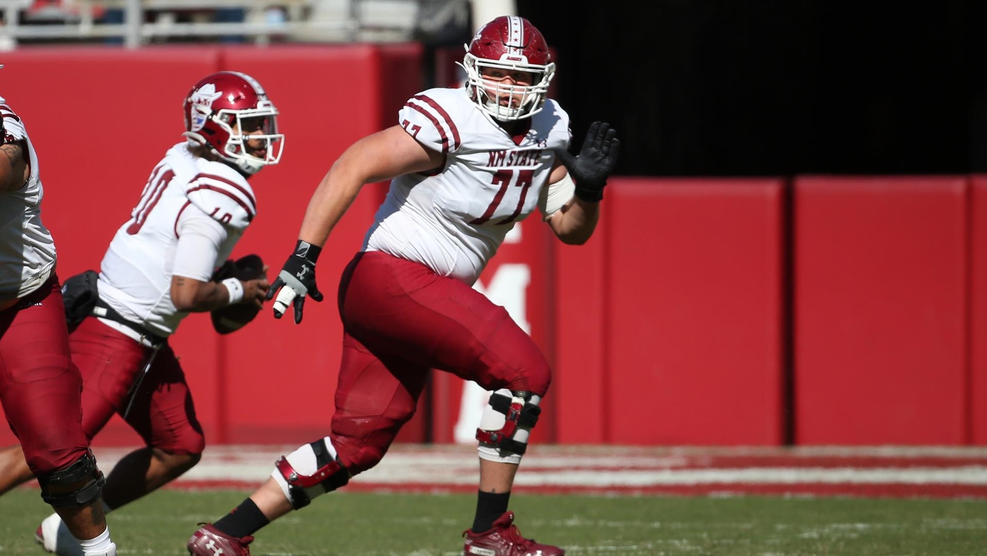 Carson Pharris - 2022 - Football - New Mexico State University Athletics