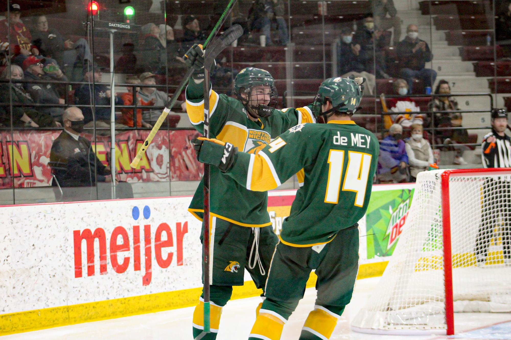 Rylan Van Unen - 2023-24 - Men's Ice Hockey - Northern Michigan University