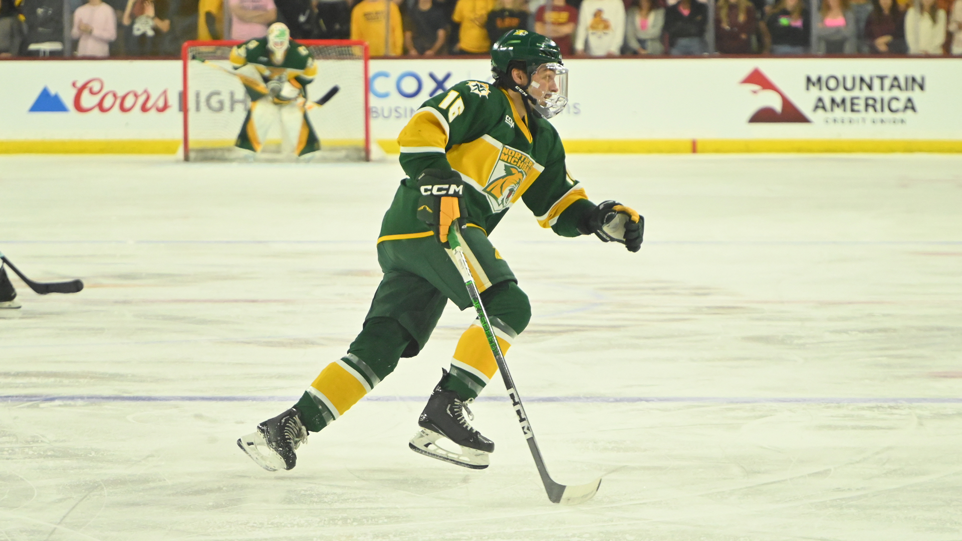 Kristof Papp - 2023-24 - Men's Ice Hockey - Northern Michigan University