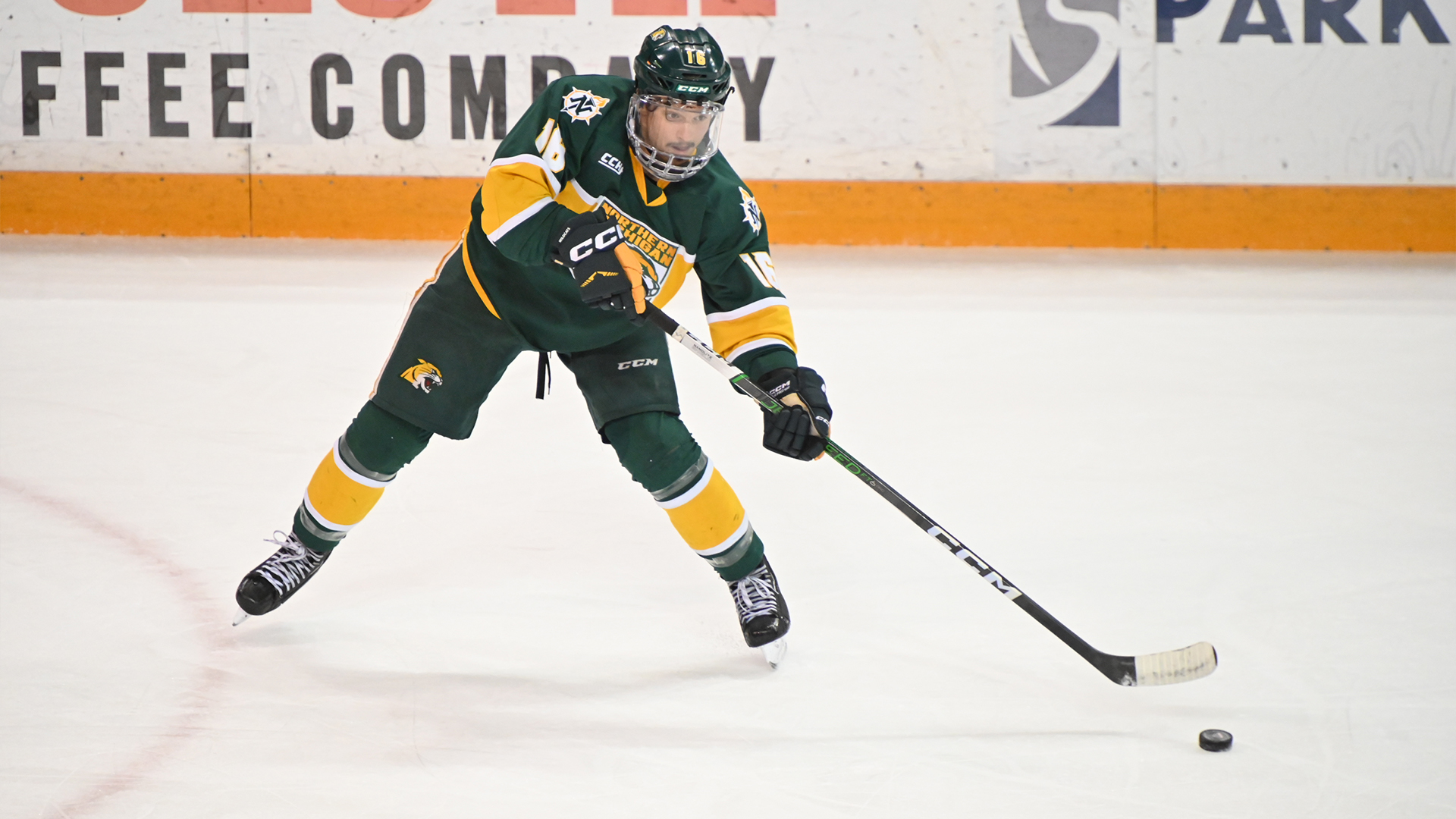 Kristof Papp - 2023-24 - Men's Ice Hockey - Northern Michigan University