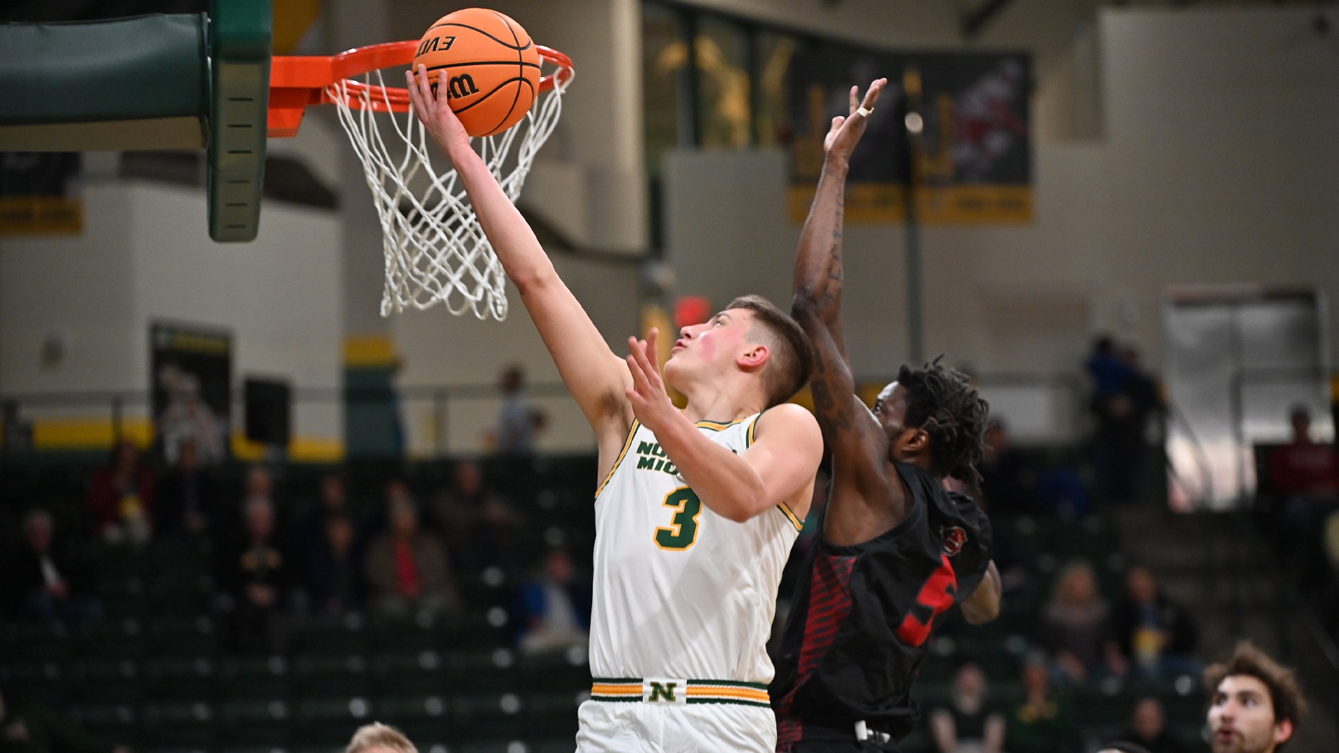 Max Weisbrod - 2023-24 - Men's Basketball - Northern Michigan University