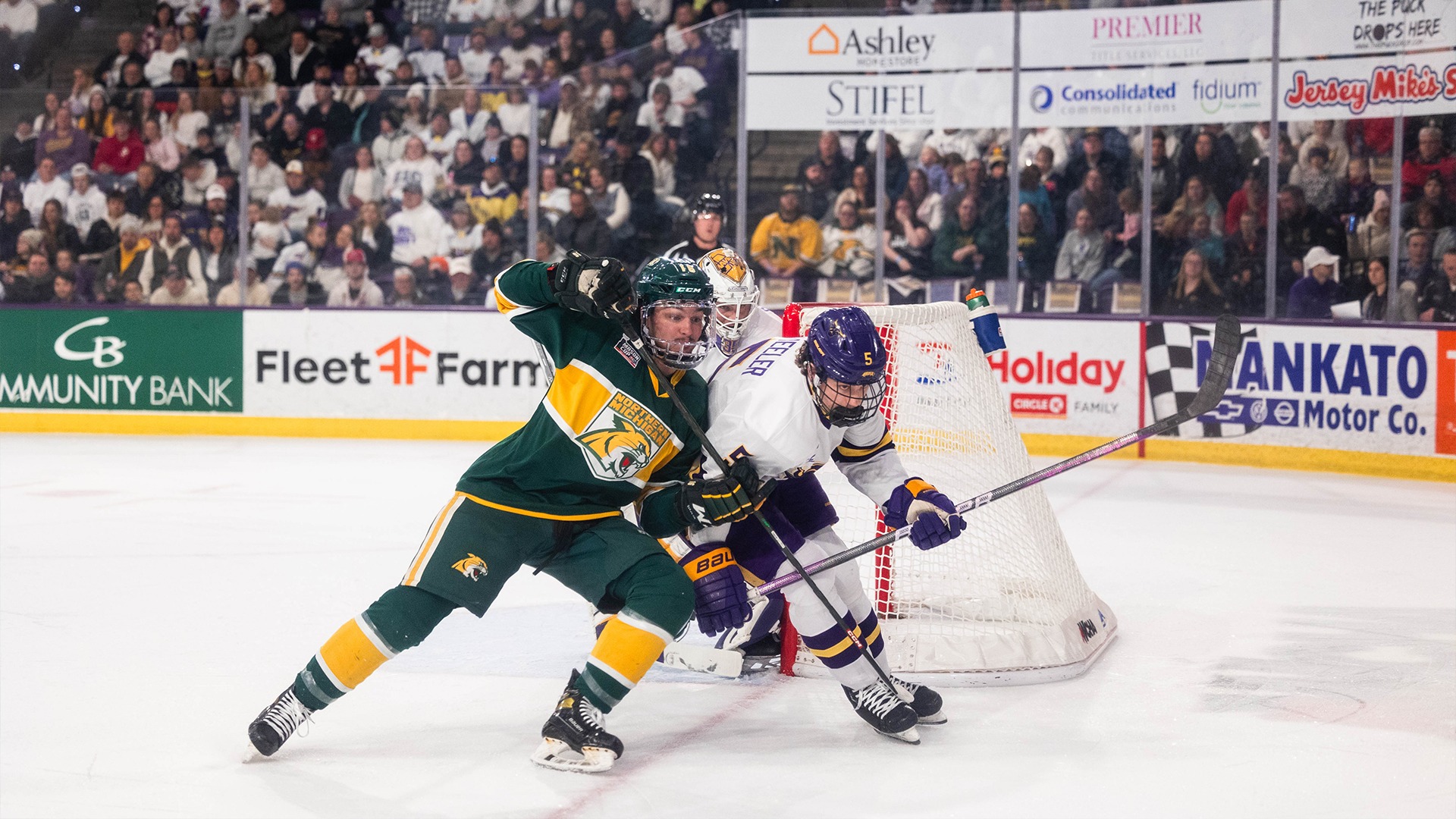 Kristof Papp - 2023-24 - Men's Ice Hockey - Northern Michigan University