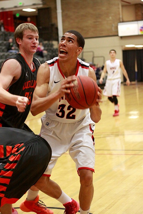 Grayson Moore - Men's Basketball - Northwest Nazarene University Athletics