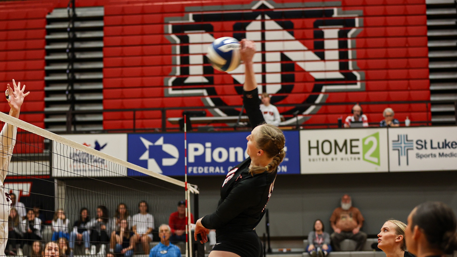 Sarah Lyons - Women's Volleyball - Northwest Nazarene University Athletics