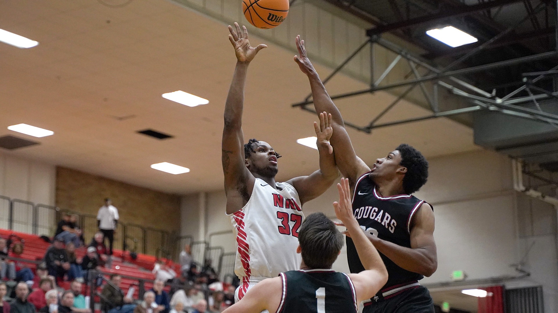 Gabriel Murphy - Men's Basketball - Northwest Nazarene University Athletics