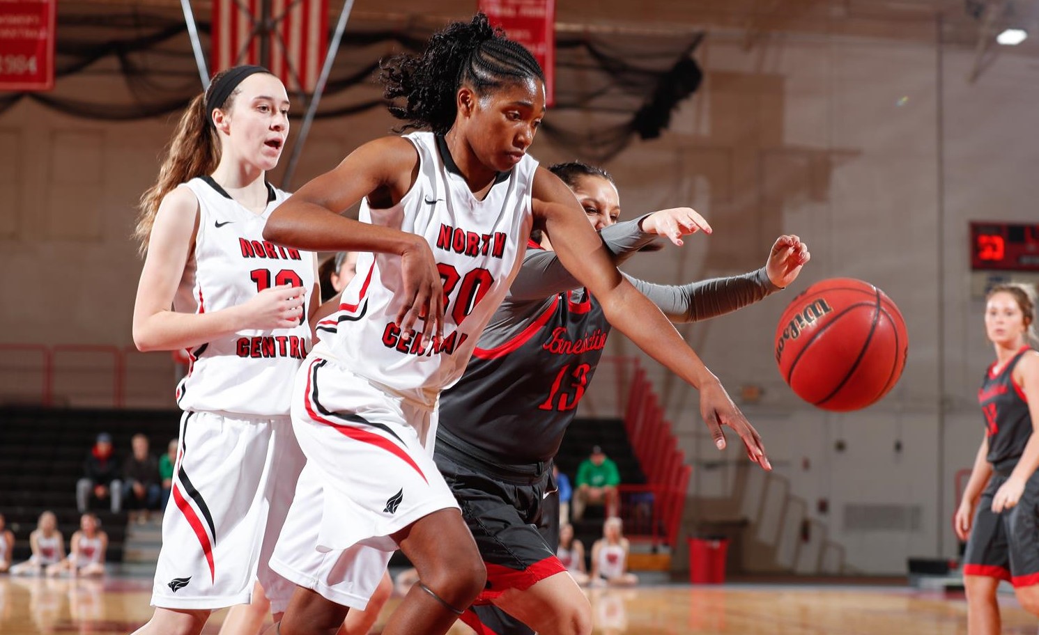 Maya Walls - Women's Basketball - North Central College Athletics