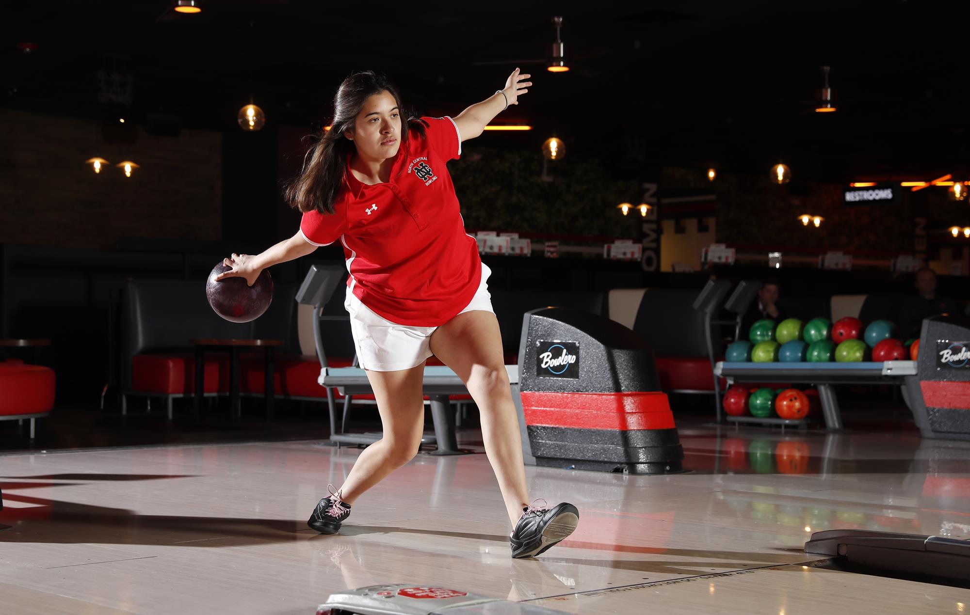Yvette Beltran - Women's Bowling - North Central College Athletics