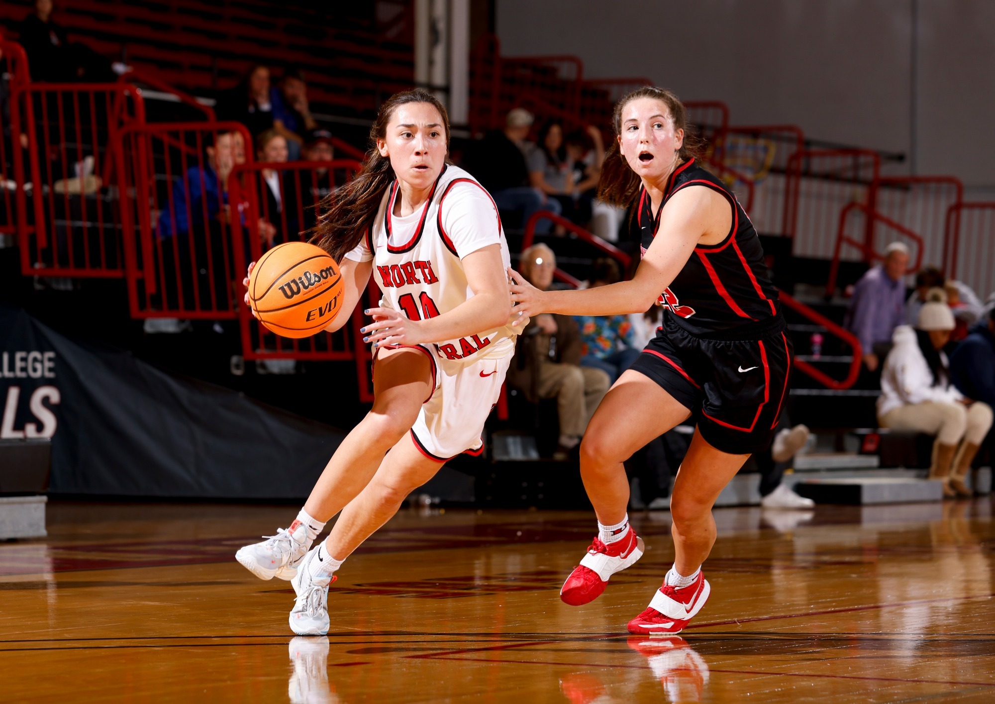 Lexie Hernandez - Women's Basketball - North Central College Athletics