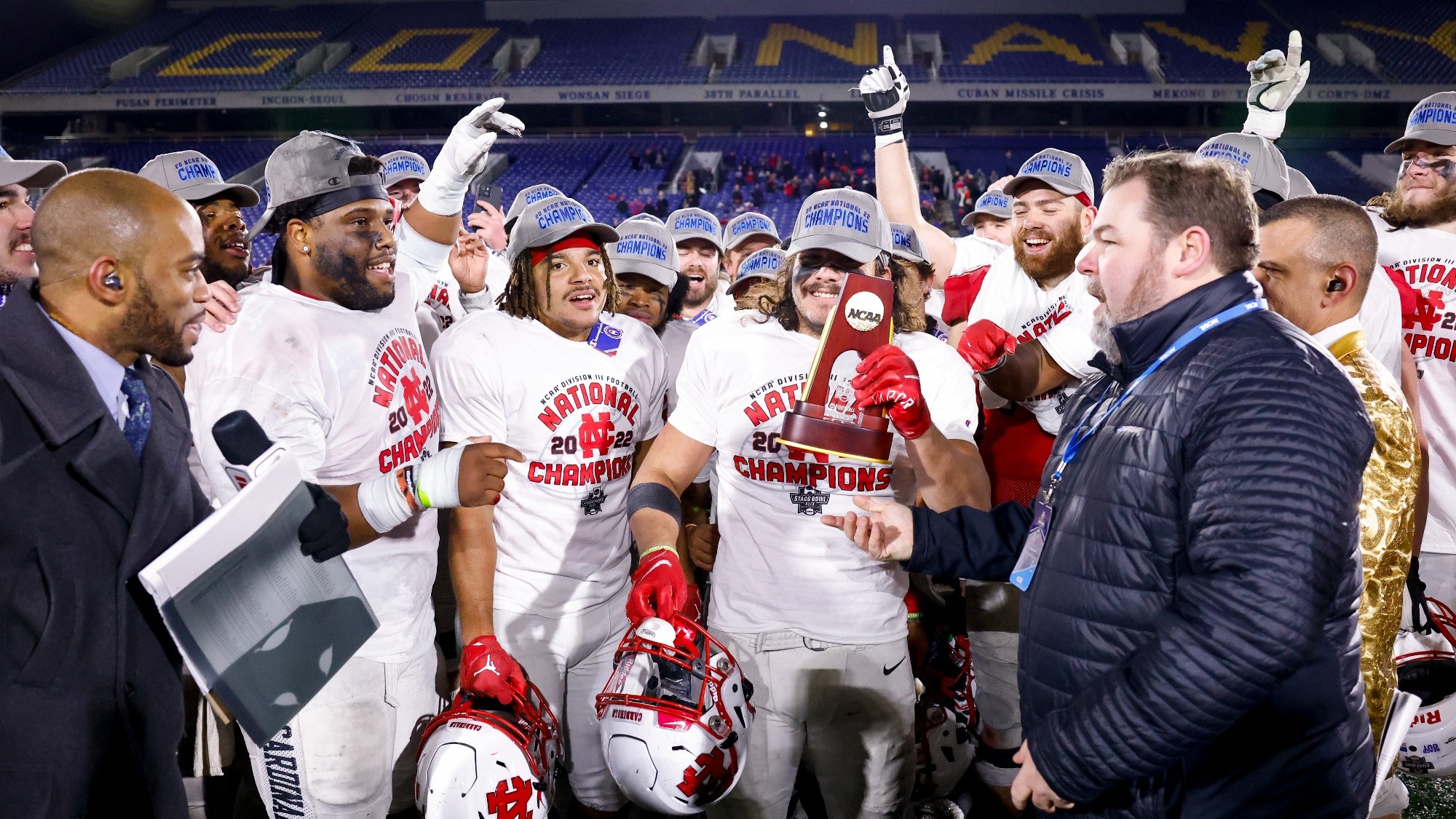 Ethan Greenfield - Football - North Central College Athletics