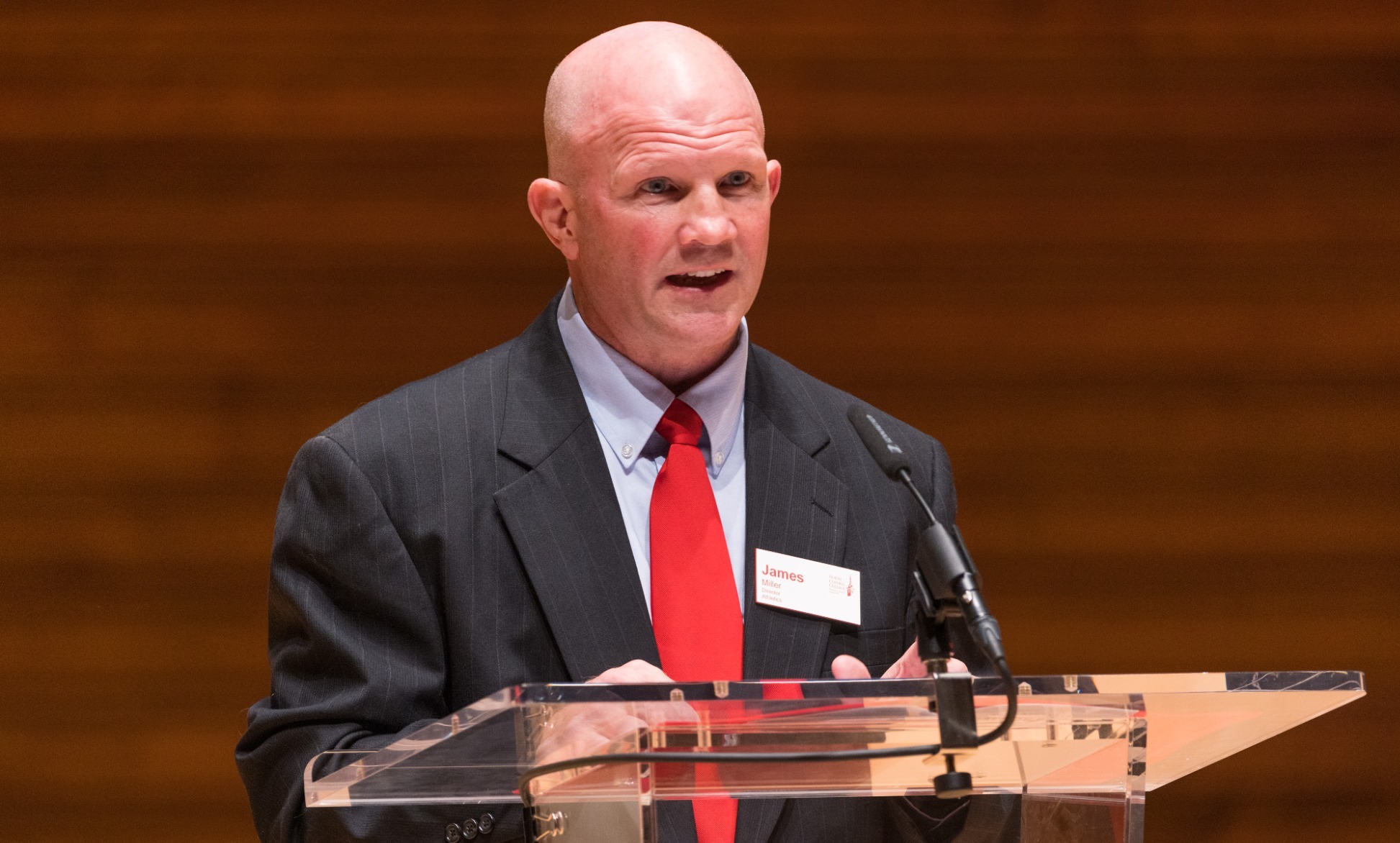 Hall of Fame Inductee: Jim Miller '86 - North Central College Athletics