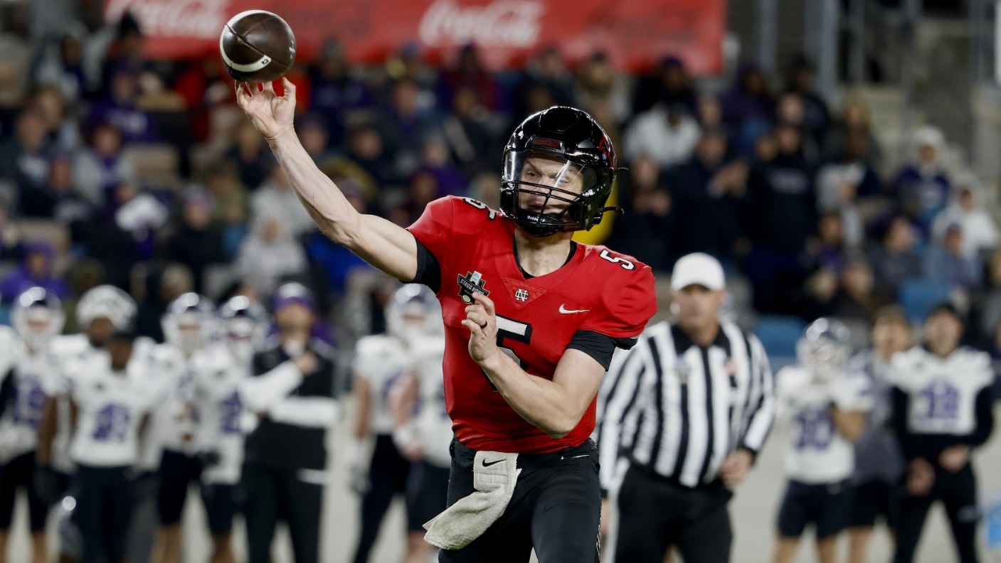 Lehnen Becomes Second Repeat Gagliardi Trophy Winner - North Central ...