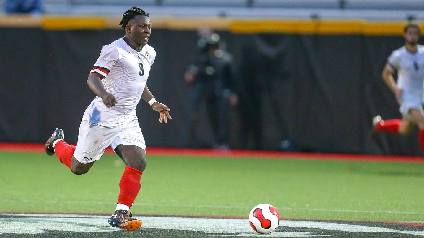 Ennin’s penalty kick in 2OT sends NU past Terriers, 1-0 - Northeastern ...