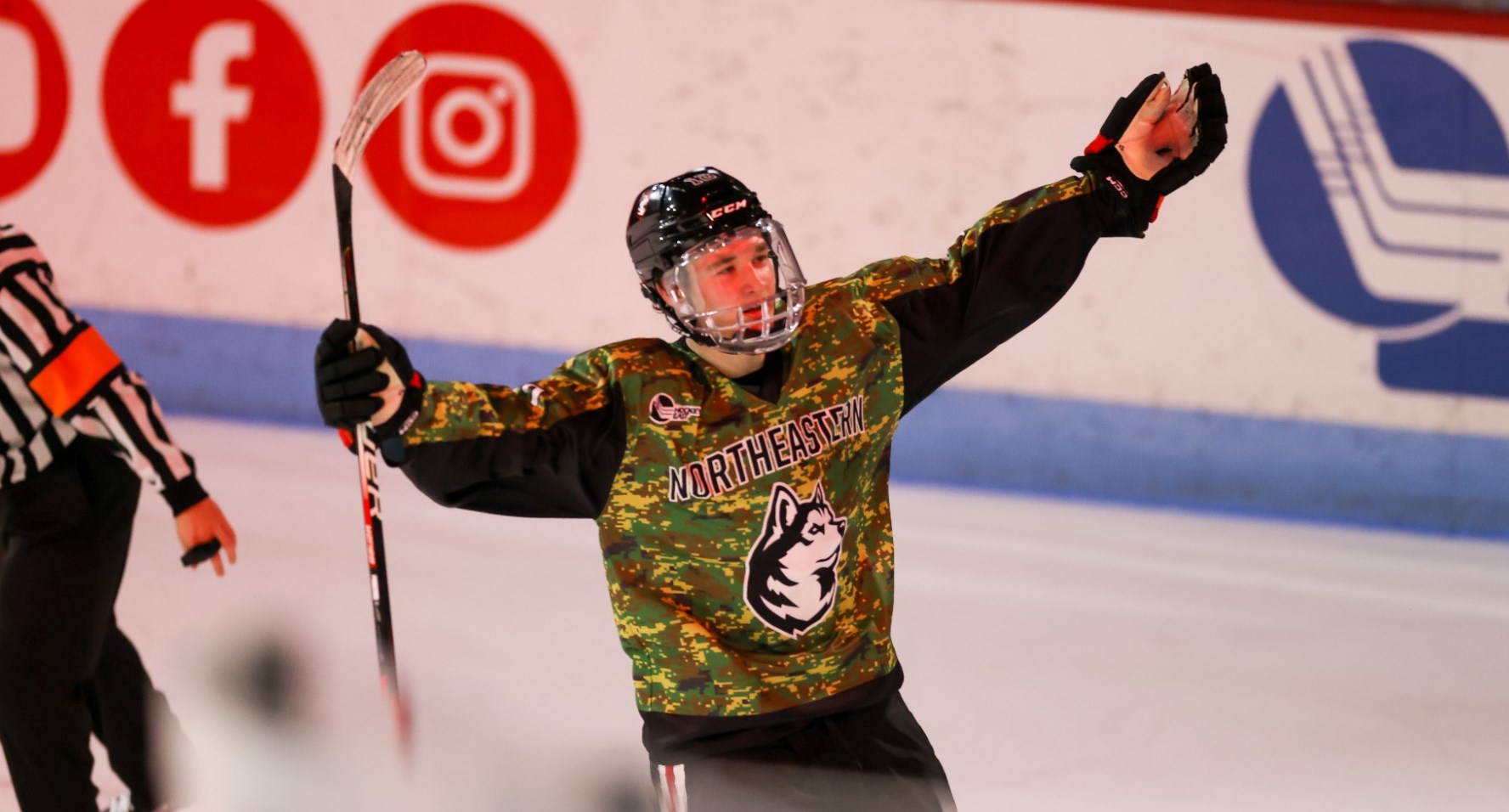 Lund Hat Trick Rallies No. 15 Huskies To Tie With The Eagles ...