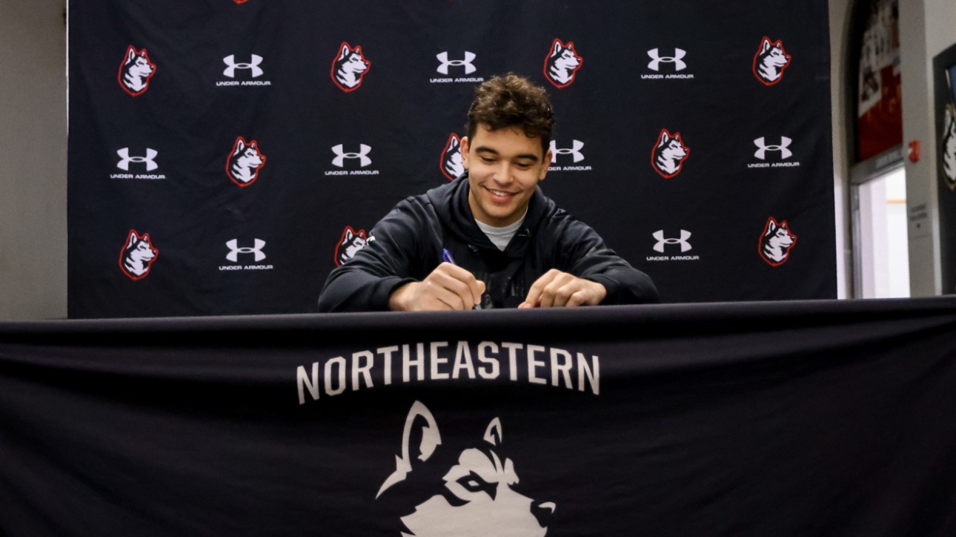 Huskies Head To TD Garden For Semifinals Against Maine - Northeastern ...