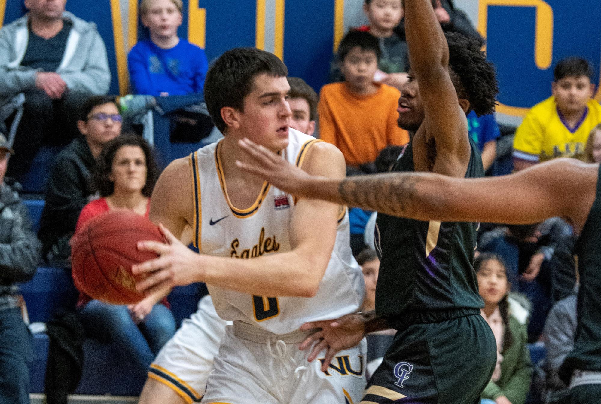 Tanner Davis - Men's Basketball - Northwest University Athletics