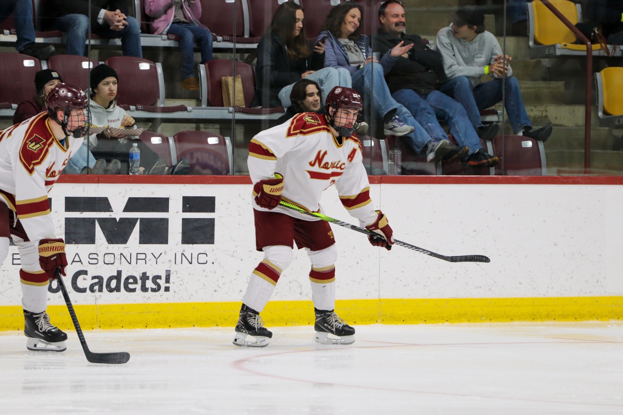 Men's Hockey: Dominick Dawes '04 returns to lead Norwich men's hockey ...
