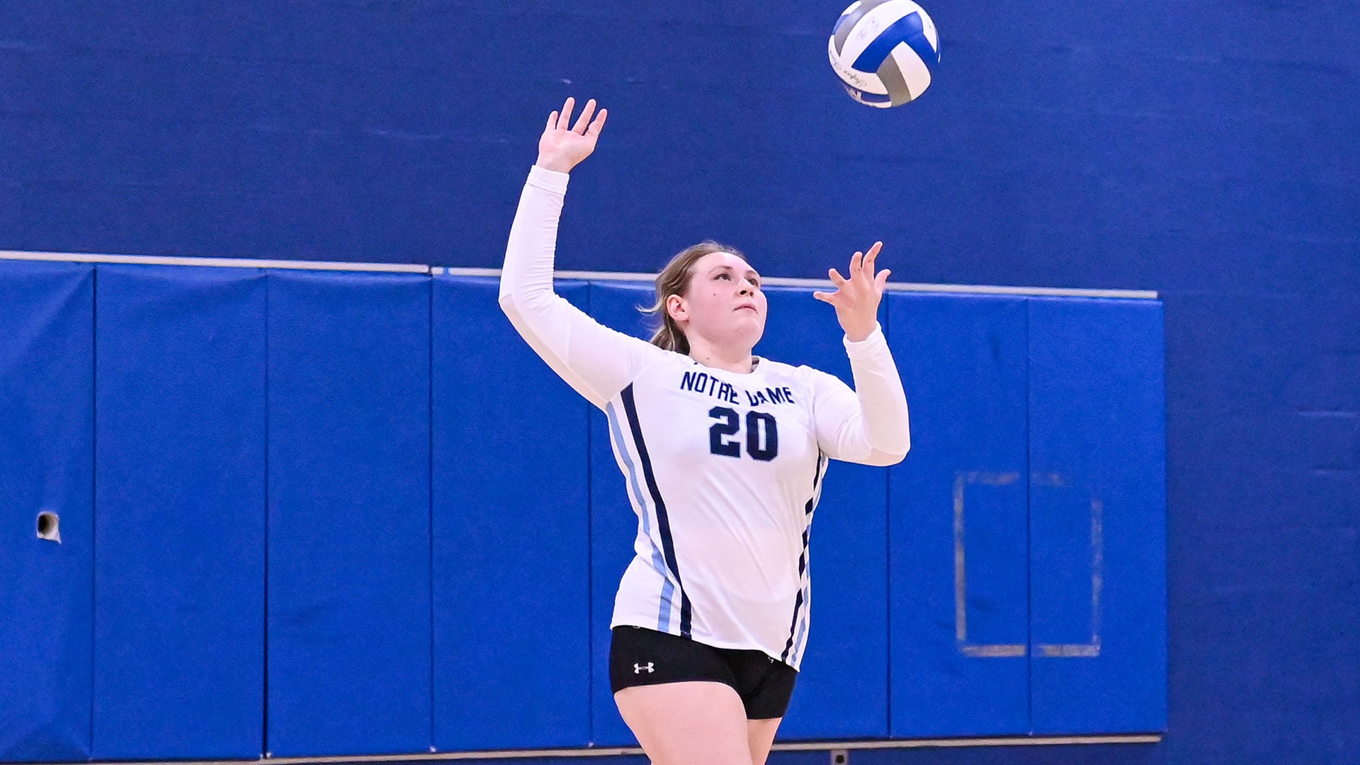Women's Volleyball Rolls Past Trinity Washington - Notre Dame of ...
