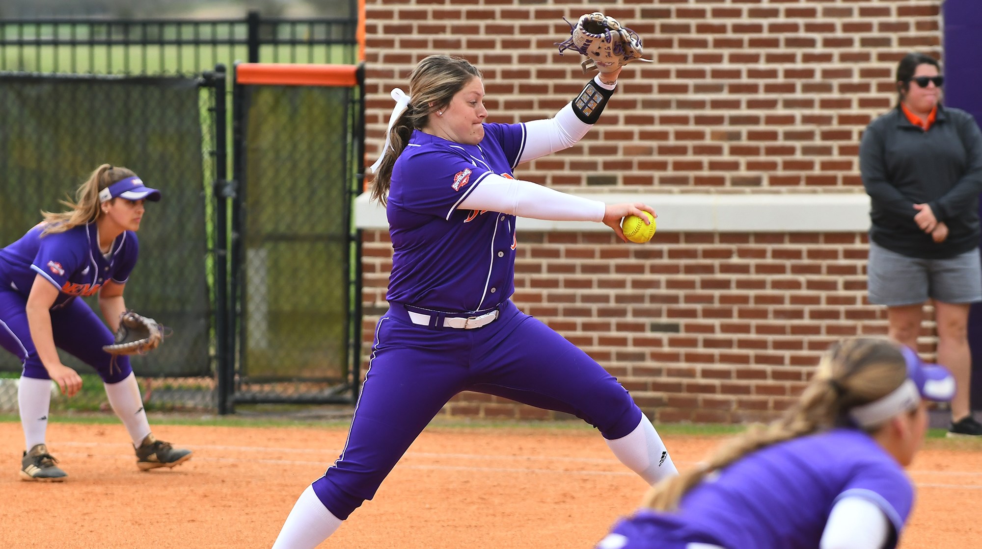 Softball run-rules Sam Houston State to complete the sweep ...
