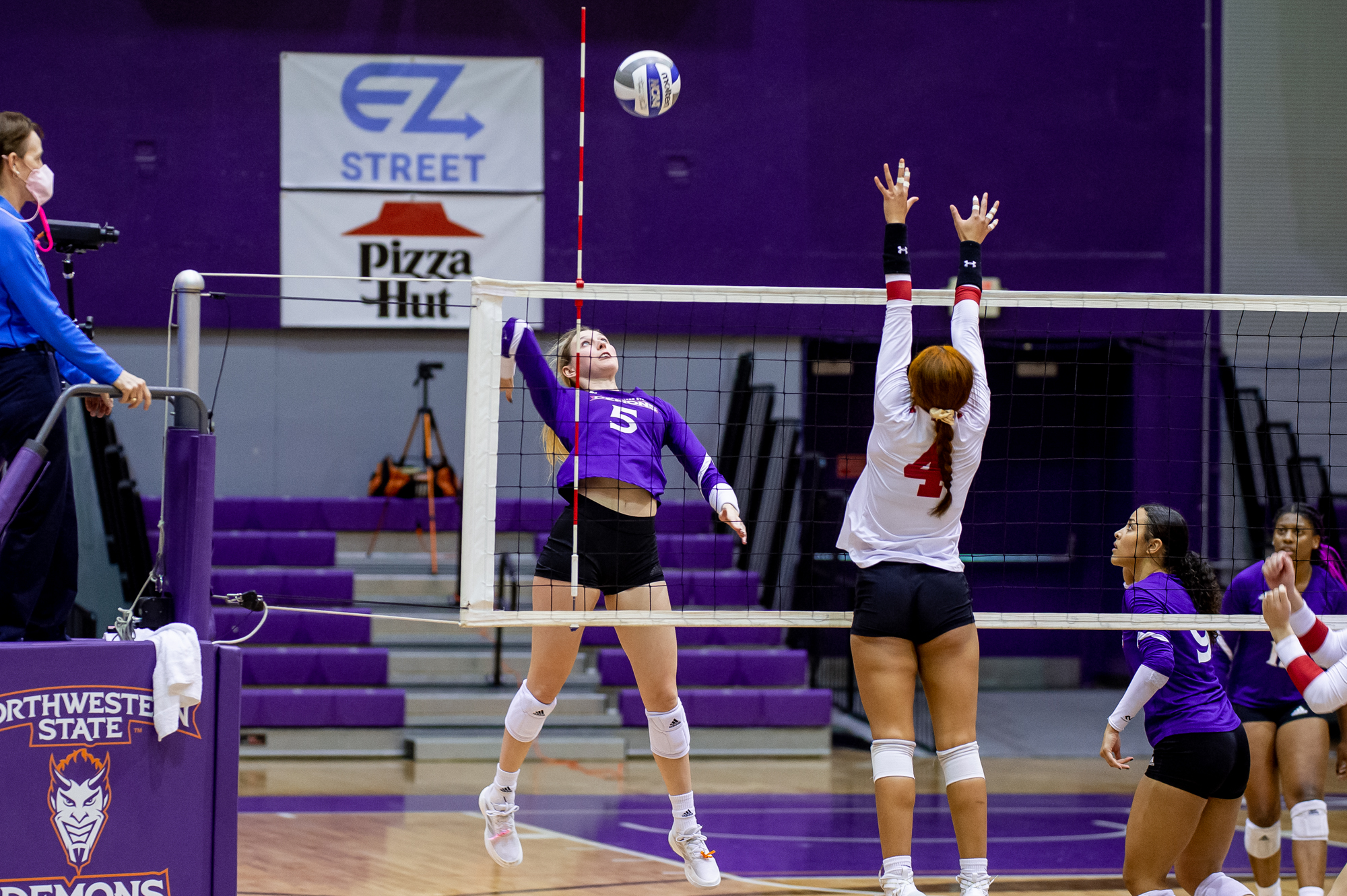 Lady Demons drop match to Islanders - Northwestern State University ...