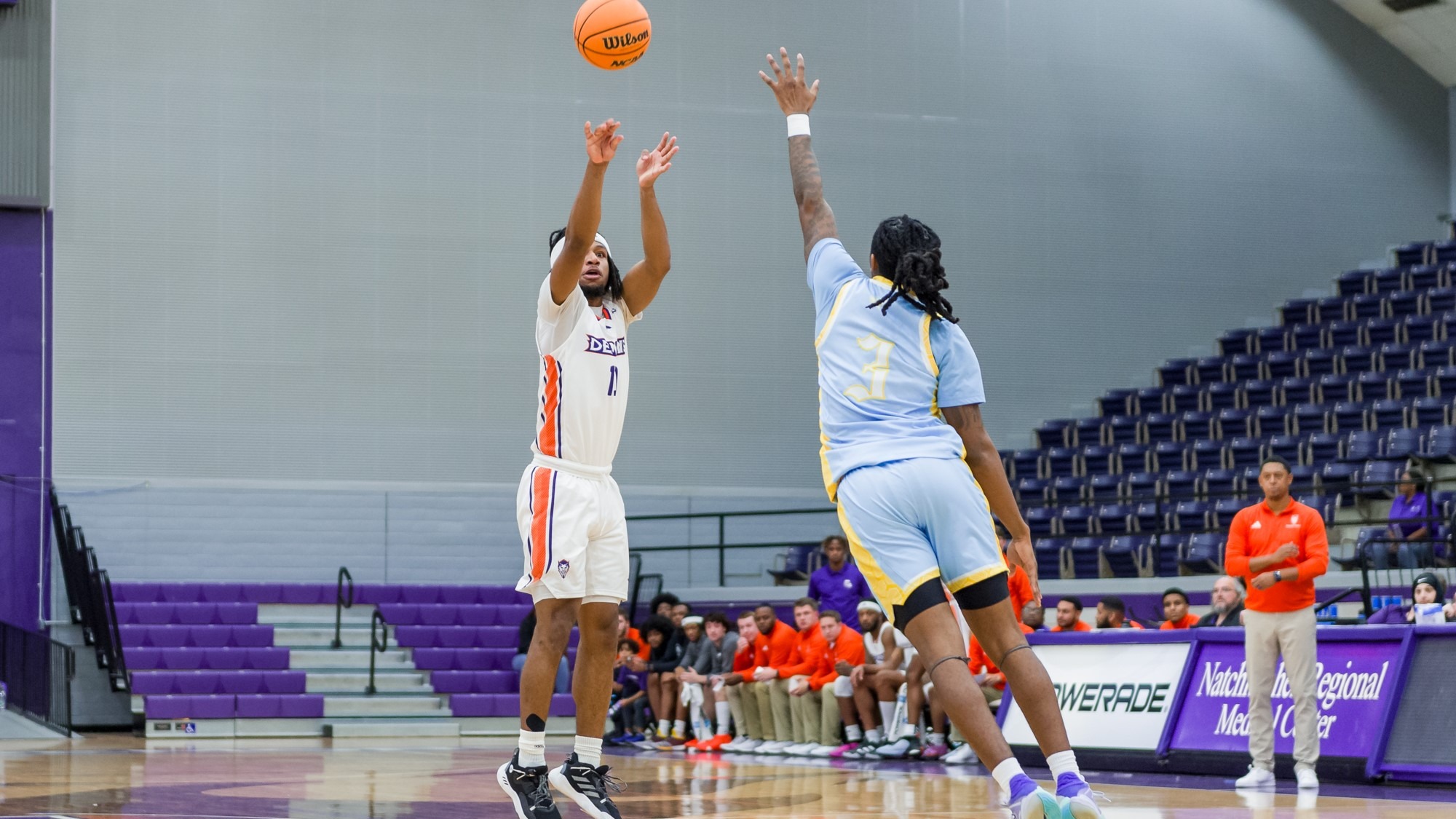Davis' record night helps Demons cruise past SUNO - Northwestern State ...