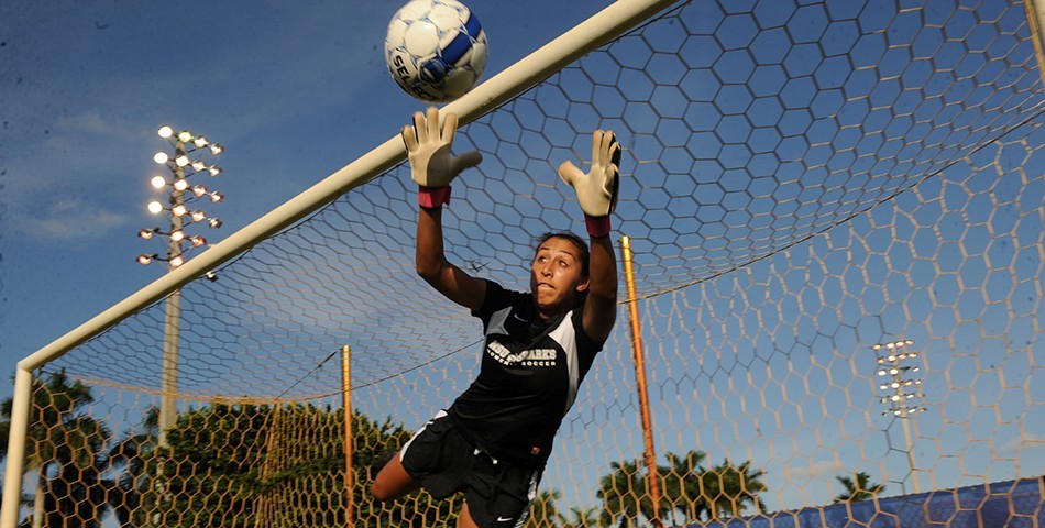 Sandra Rolon - Women's Soccer - Nova Southeastern University Athletics