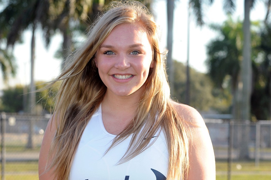 MacKenzie Derrick - Women's Track - Nova Southeastern University Athletics