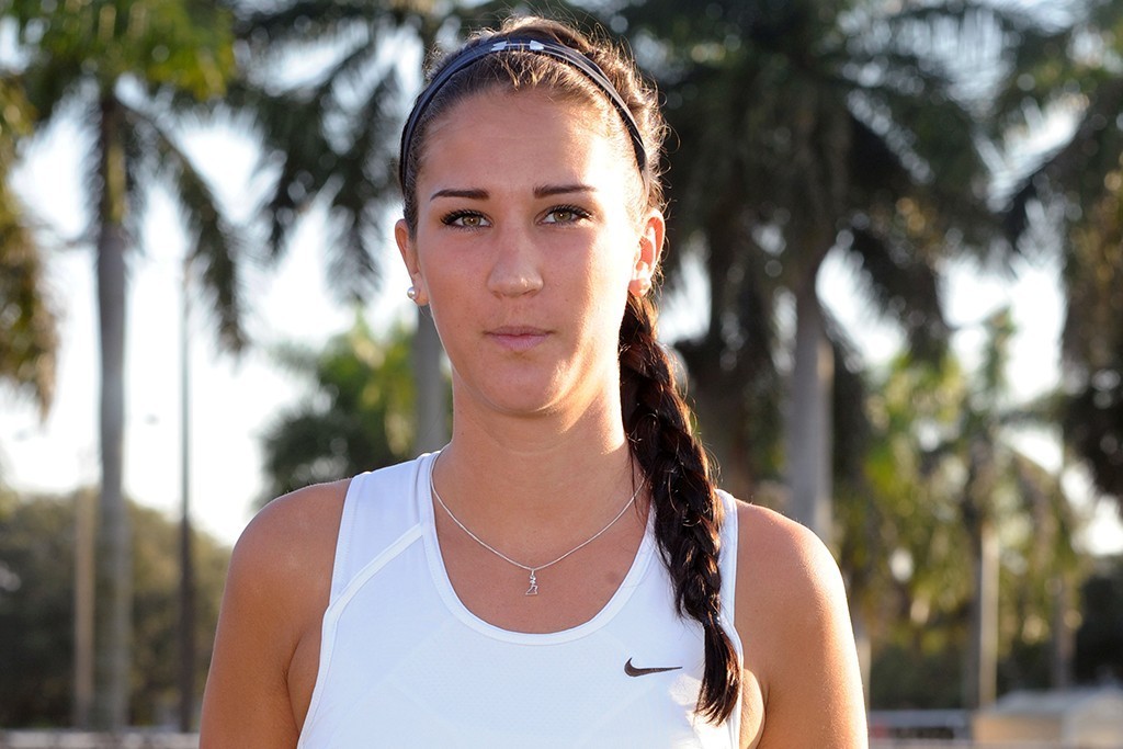 Therese Moberg - Women's Track - Nova Southeastern University Athletics