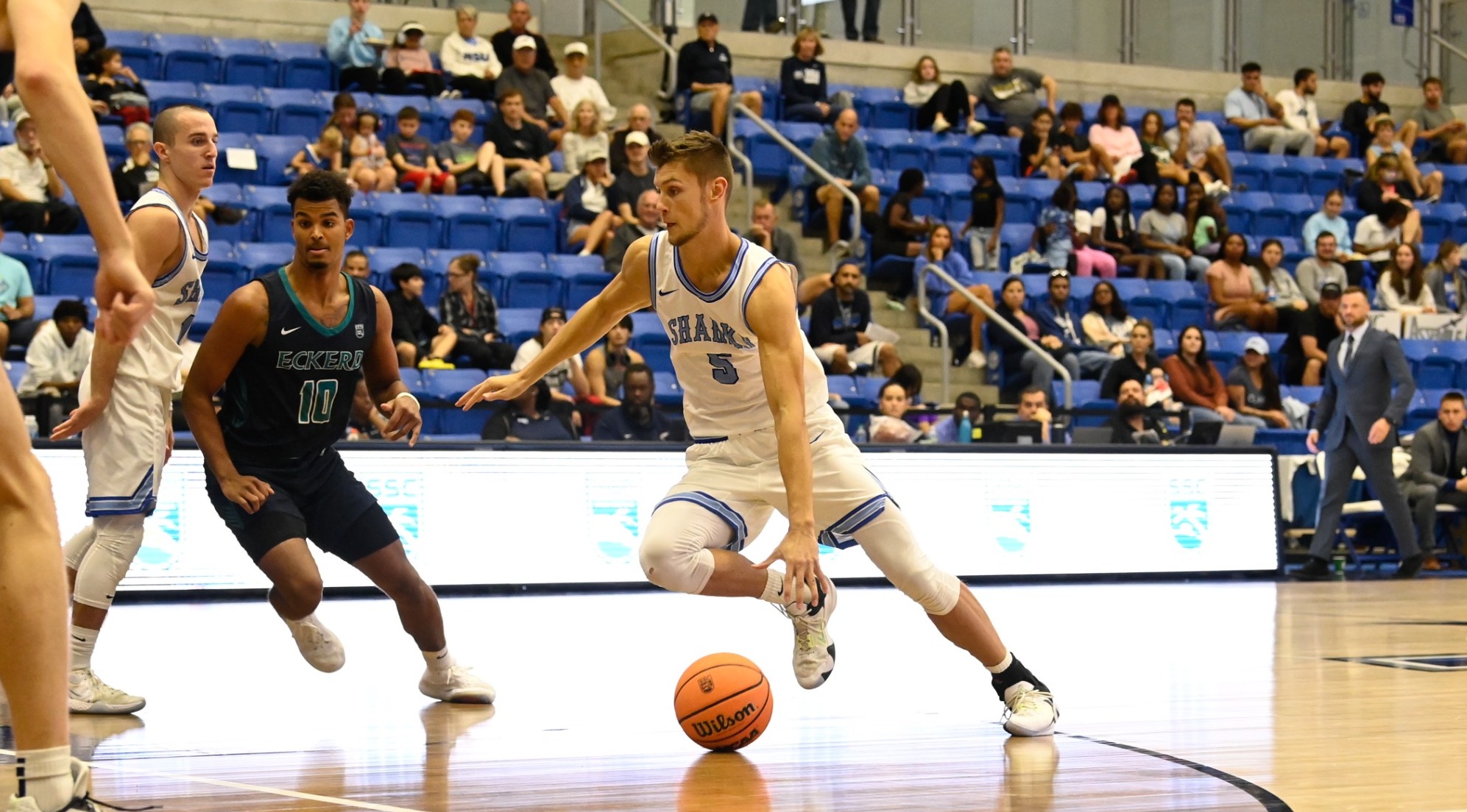 #4 NSU Uses Strong Second-Half to Win Seventh Straight Game - Nova ...