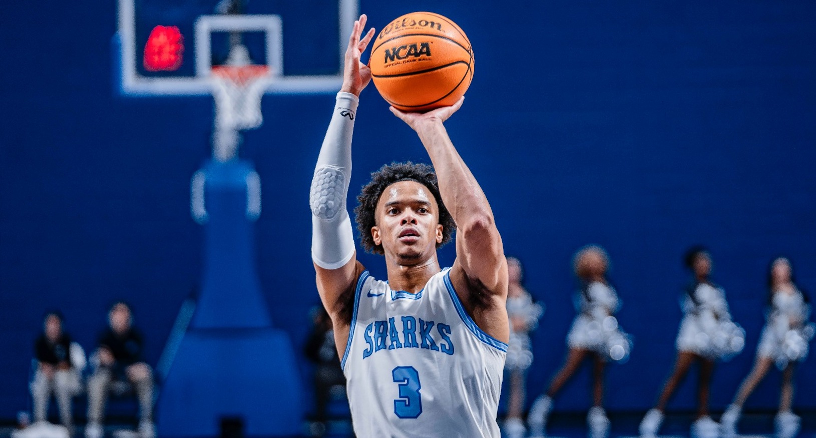 Mike Moore - #1 Men's Basketball - Nova Southeastern University Athletics