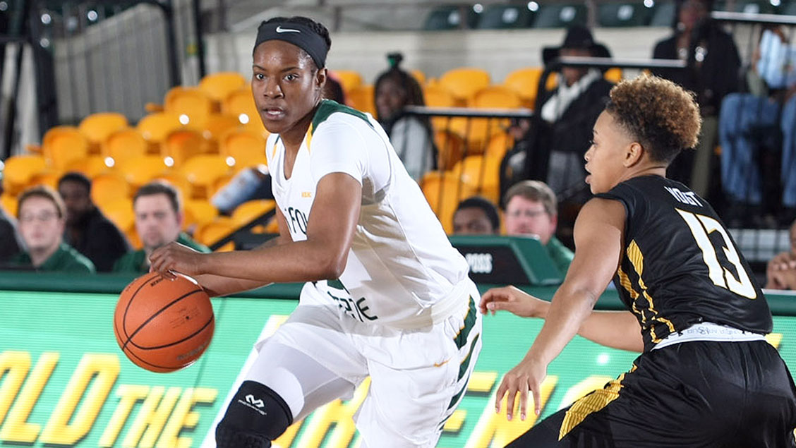 Kayla Roberts - Women's Basketball - Norfolk State University Athletics