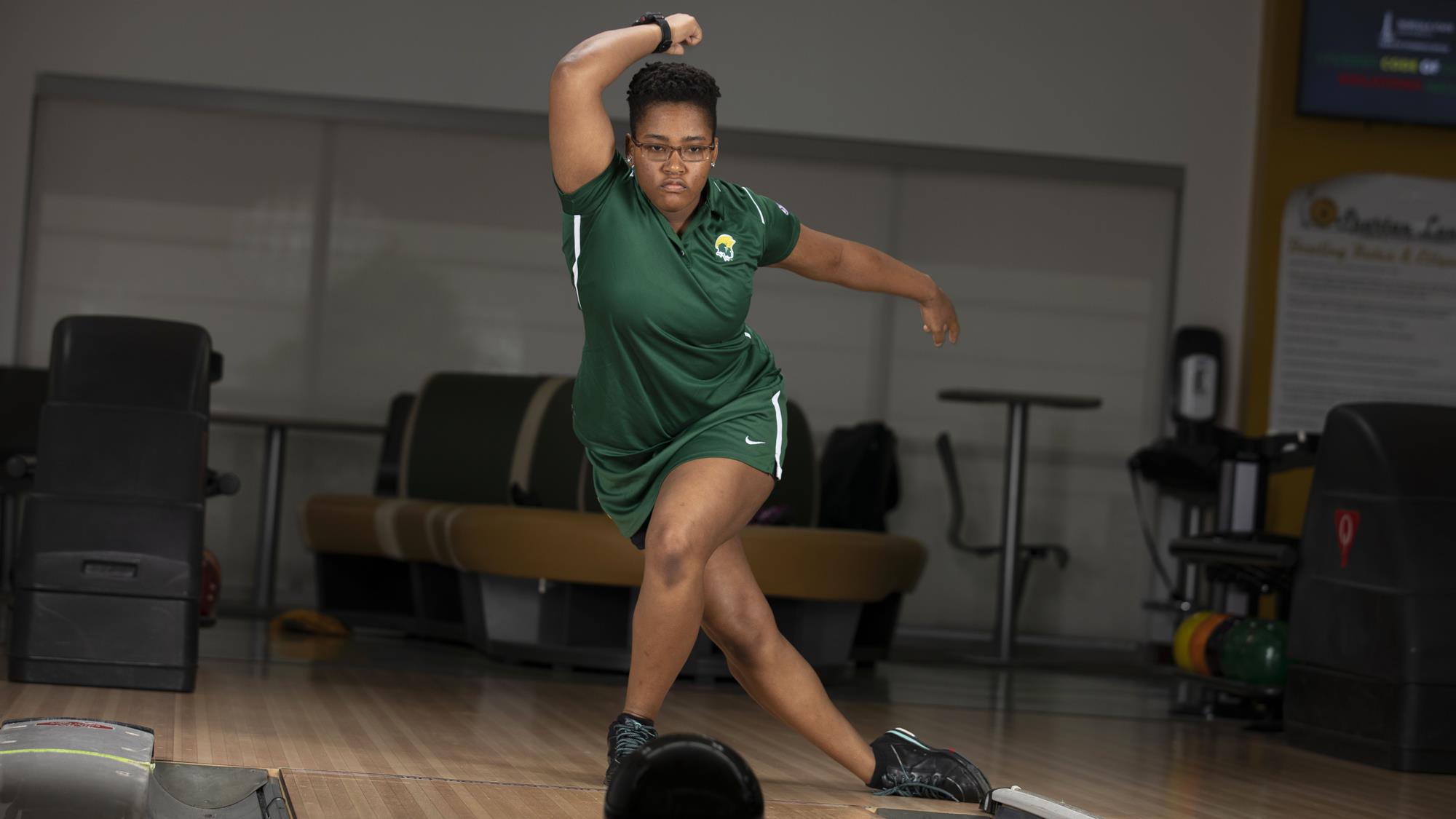 Kayla Barnes - Women's Bowling - Norfolk State University Athletics