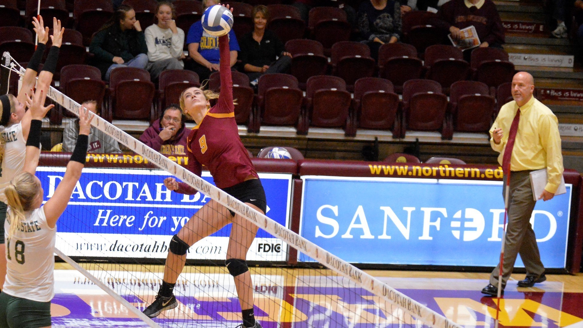 Lexi Lockhart - 2018 - Volleyball - Northern State University Athletics
