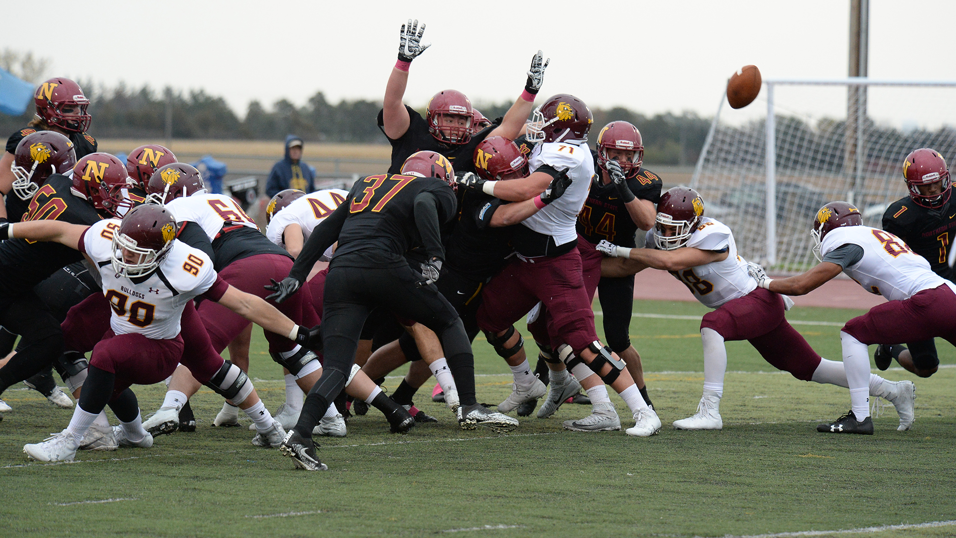 Zach Mohs - 2019 - Football - Northern State University Athletics