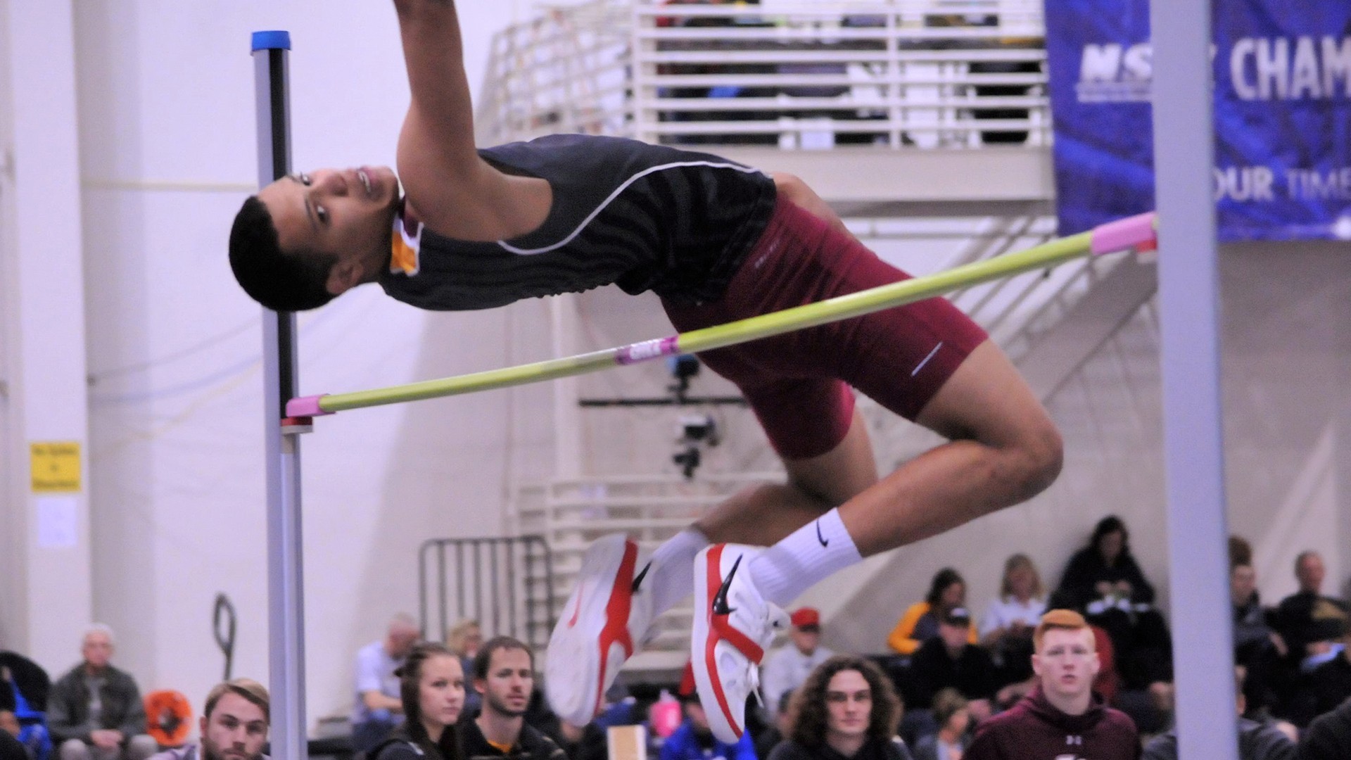 Deshonn Brown - 2016-17 - Men's Track & Field - Northern State ...
