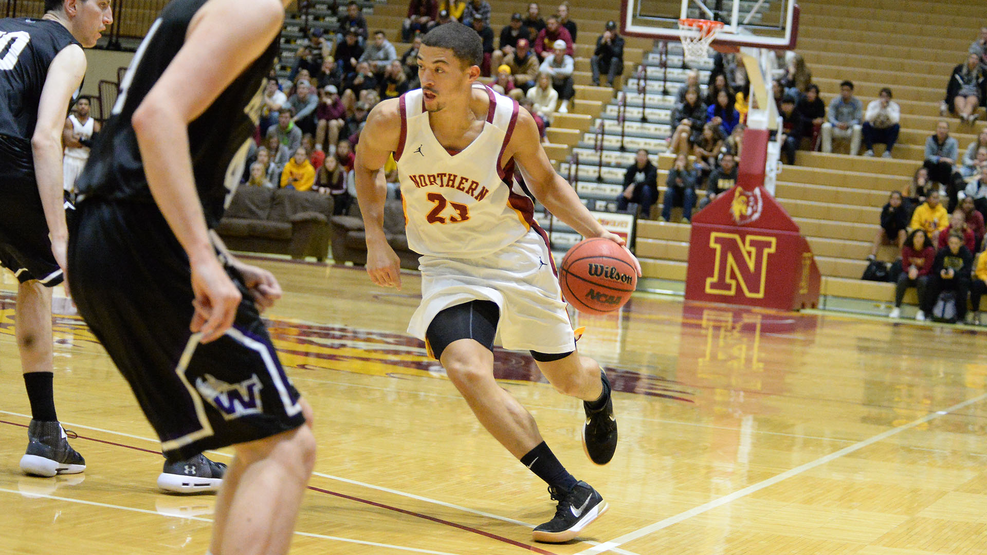 Justin Decker - 2018-19 - Men's Basketball - Northern State University ...