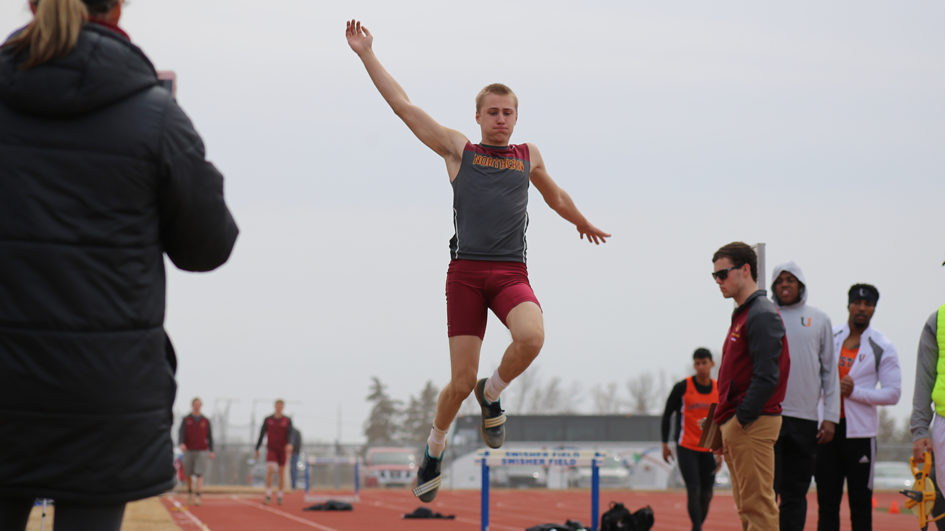 Trey Tiefenthaler - 2018-19 - Men's Track & Field - Northern State ...