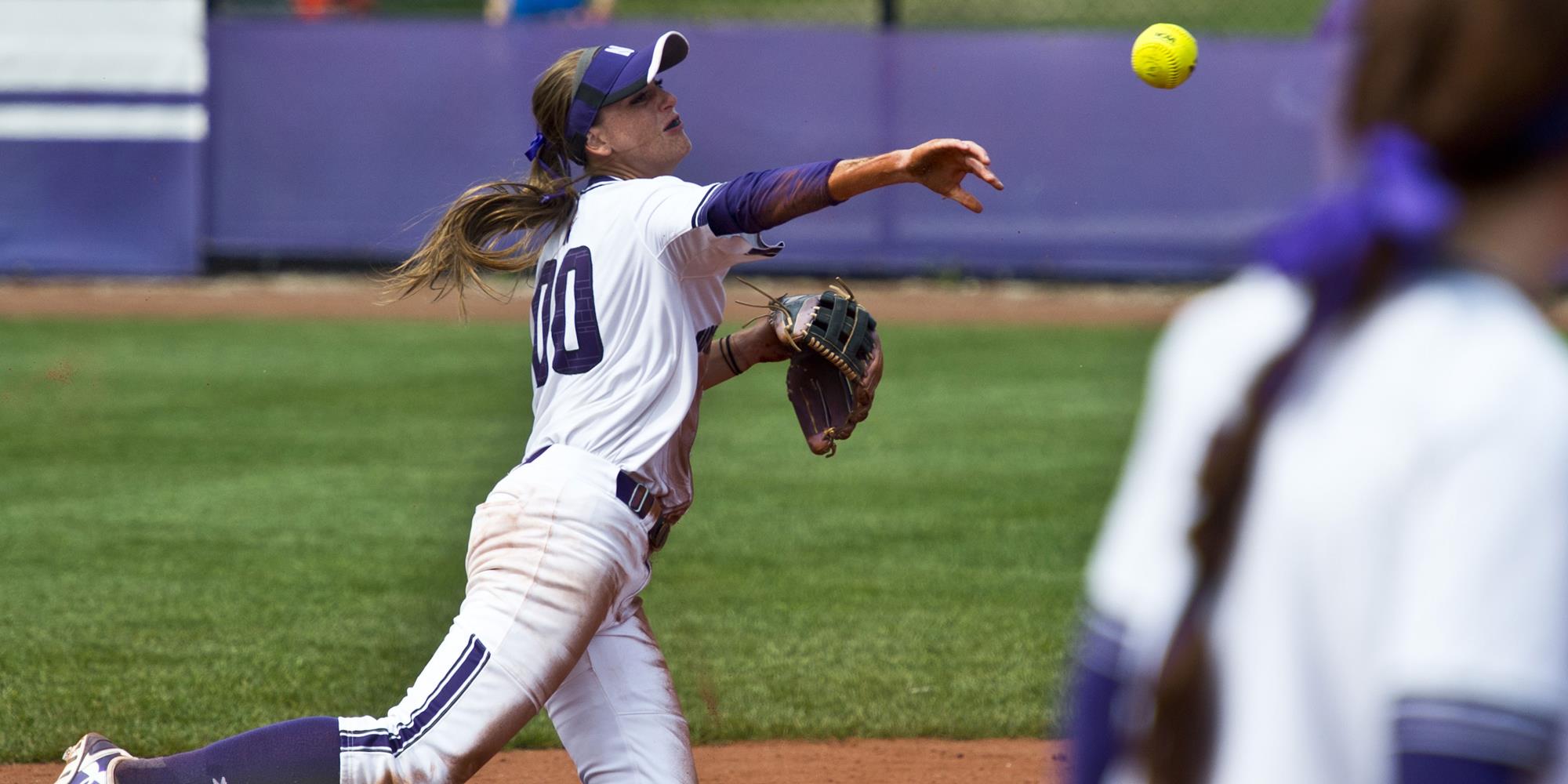 Andrea Filler - 2016 - Softball - Northwestern University Athletics