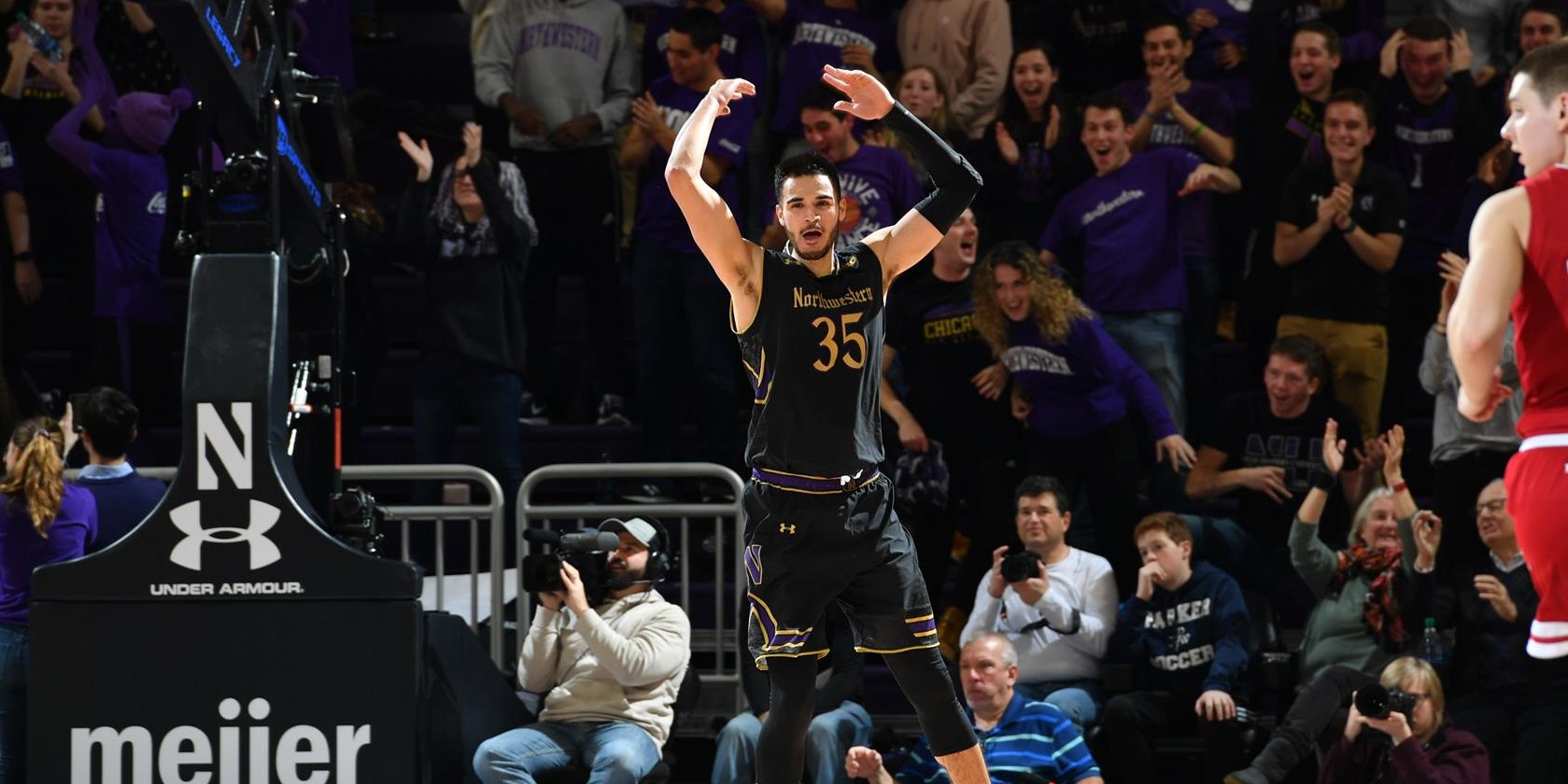 Aaron Falzon - 2018-19 - Men's Basketball - Northwestern University ...