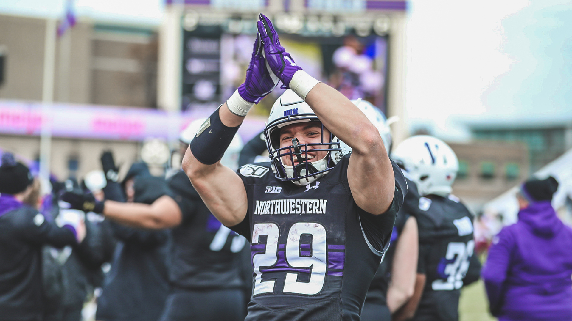 Evan Hull - 2022 - Football - Northwestern University Athletics