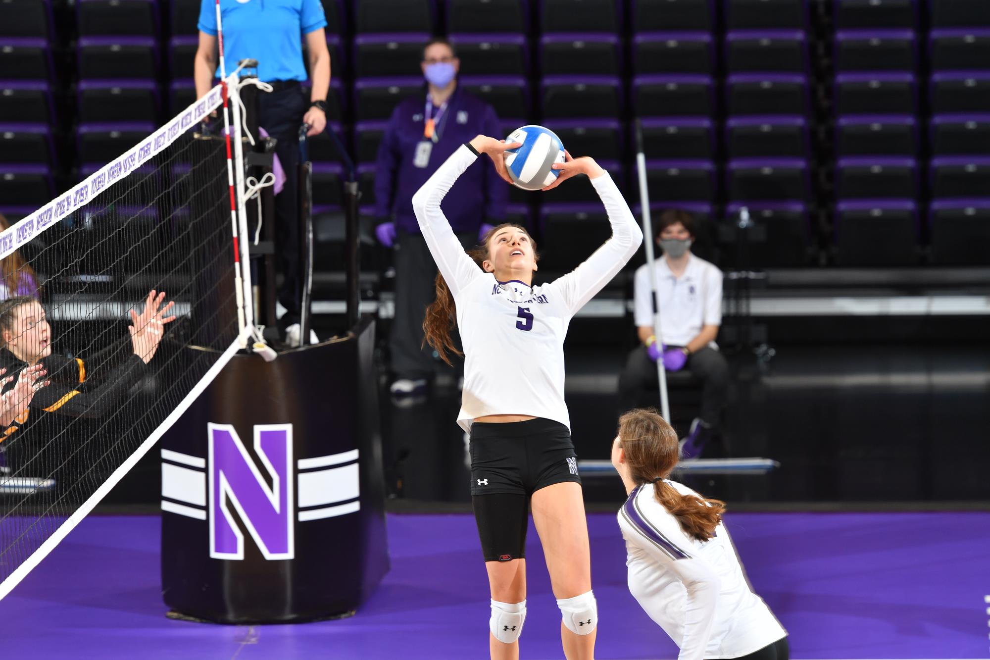 Alexa Rousseau - 2022 - Women's Volleyball - Northwestern University ...