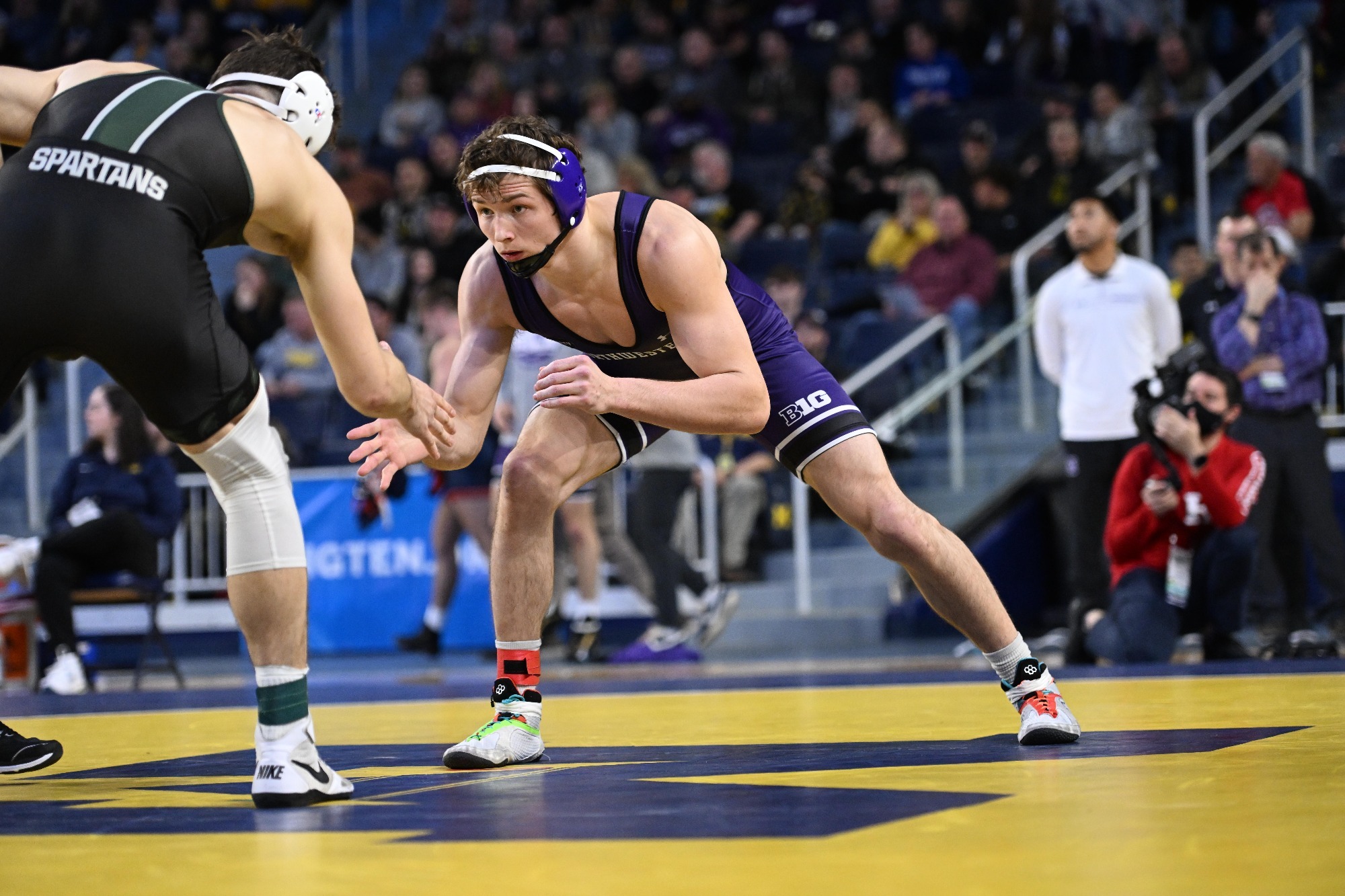 Evan Bates - 2022-23 - Wrestling - Northwestern Athletics