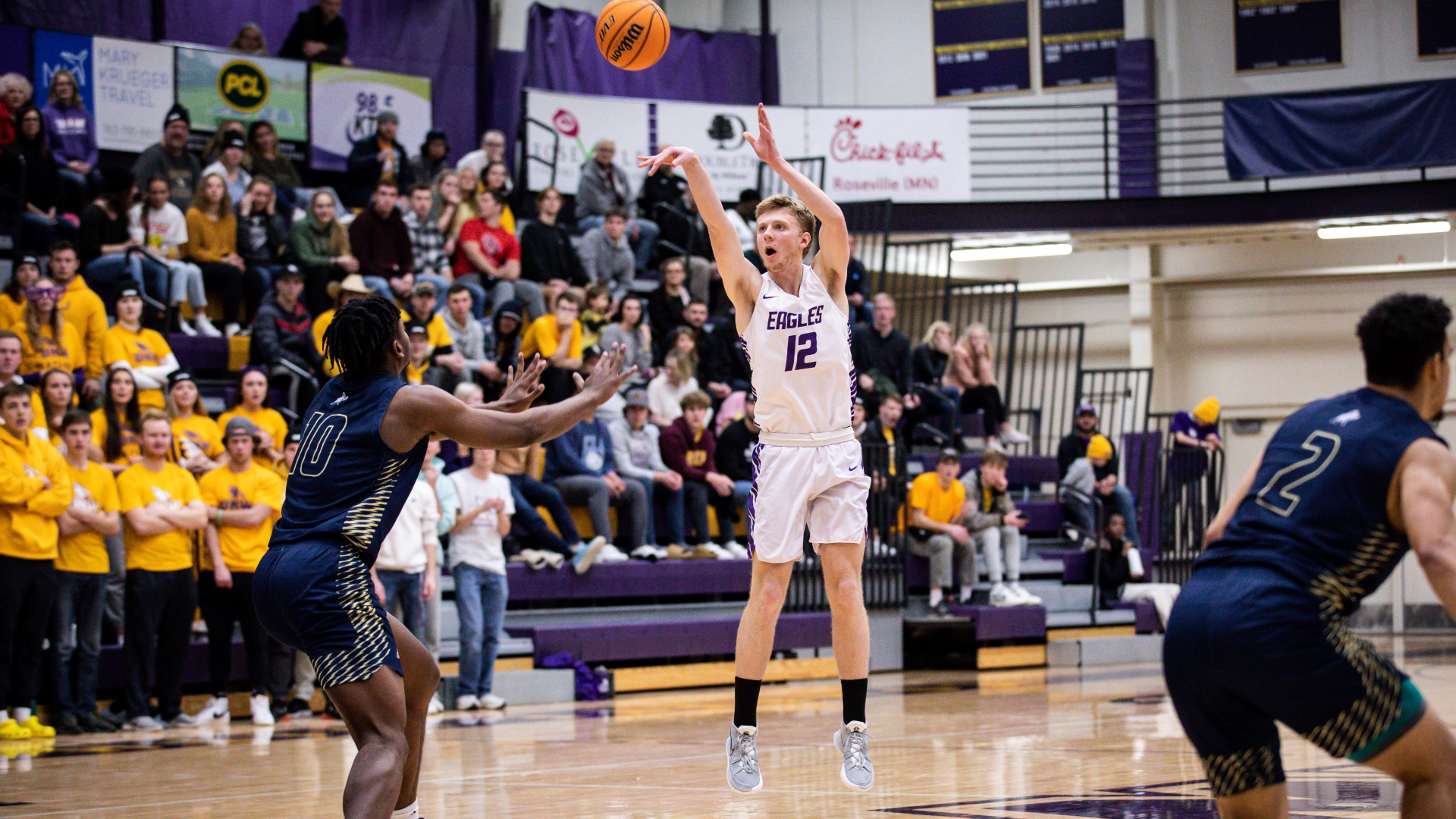 Micah Pocernich - 2023-24 - Men's Basketball - University of ...